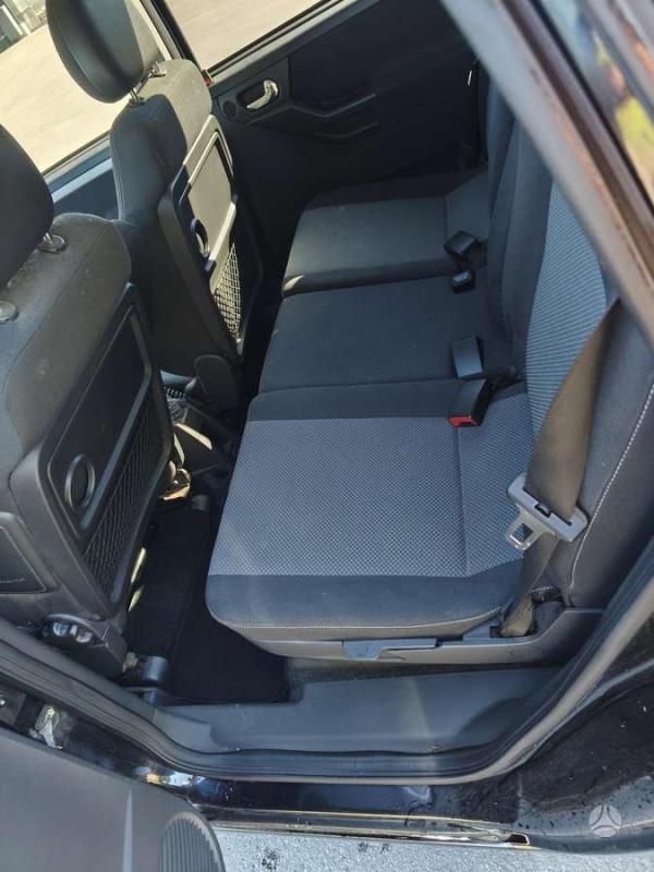 Melns Opel Meriva 2007 Kretinga, ar dzinēja tilpumu 1.70 L un nobraukumu 189 tūkst. km par 1450 €, foto 8 vietnē AUTOMOTO.COM.LV