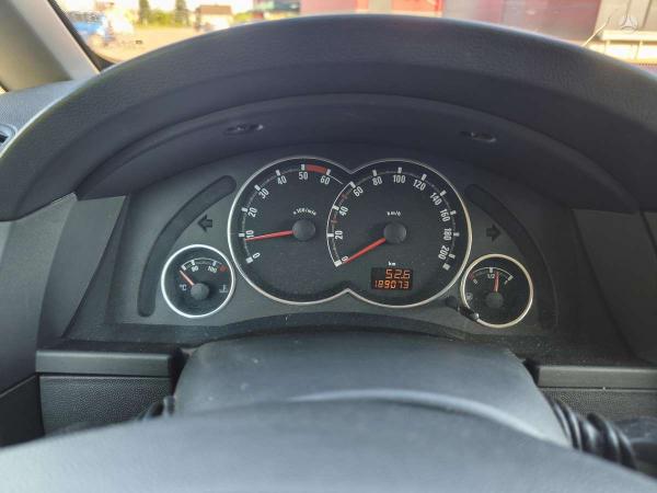 Melns Opel Meriva 2007 Kretinga, ar dzinēja tilpumu 1.70 L un nobraukumu 189 tūkst. km par 1450 €, foto 9 vietnē AUTOMOTO.COM.LV