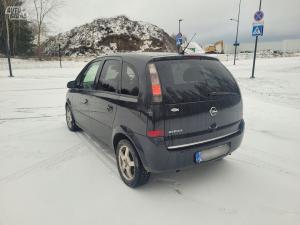 Melns Opel Meriva 2008 Viļņa, ar dzinēja tilpumu 1.60 L un nobraukumu 188 tūkst. km par 1580 €, foto 4 vietnē AUTOMOTO.COM.LV