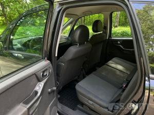 Black Opel Meriva 2008 in Riga, with an engine capacity of 1.40 L and mileage of 0 thousand km for 2250 €, photo 20 on AUTOMOTO.COM.LV