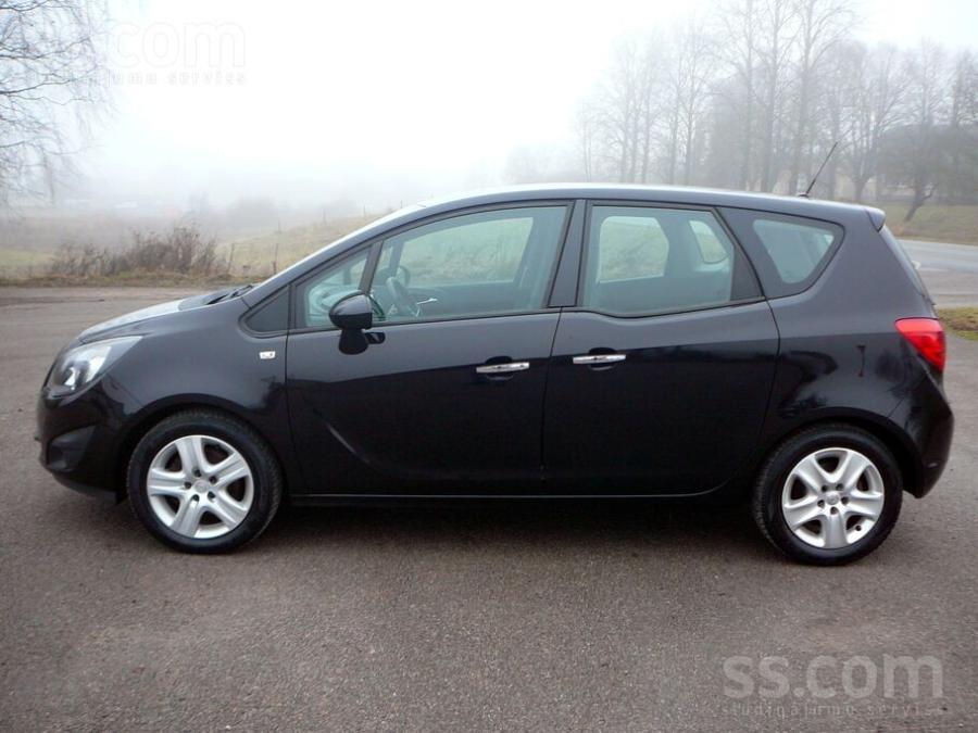 Black Opel Meriva 2010 in Cesis, with an engine capacity of 1.40 L and mileage of 0 thousand km for 4750 €, photo 8 on AUTOMOTO.COM.LV