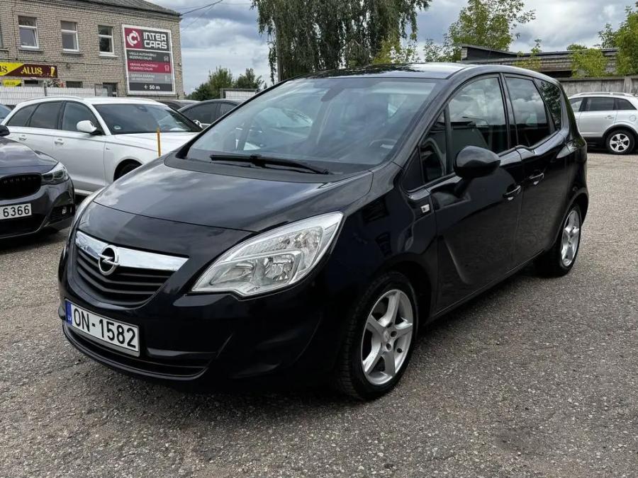 Melns Opel Meriva 2010 Daugavpils, ar dzinēja tilpumu 1.70 L un nobraukumu 195 tūkst. km par 3850 €, foto 4 vietnē AUTOMOTO.COM.LV