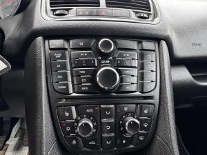 Melns Opel Meriva 2010 Daugavpils, ar dzinēja tilpumu 1.70 L un nobraukumu 195 tūkst. km par 3850 €, foto 20 vietnē AUTOMOTO.COM.LV