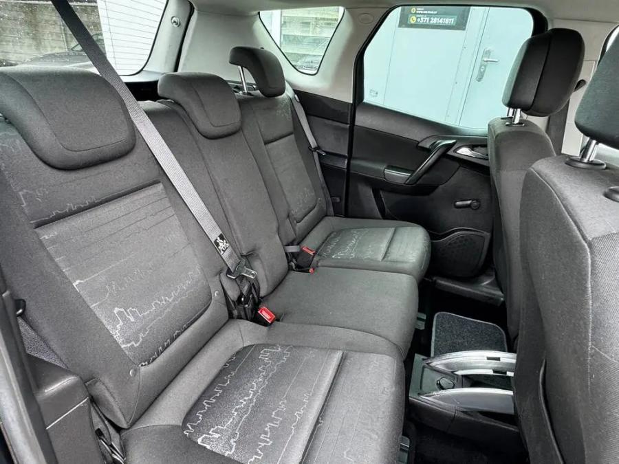 Melns Opel Meriva 2010 Daugavpils, ar dzinēja tilpumu 1.70 L un nobraukumu 195 tūkst. km par 3850 €, foto 26 vietnē AUTOMOTO.COM.LV