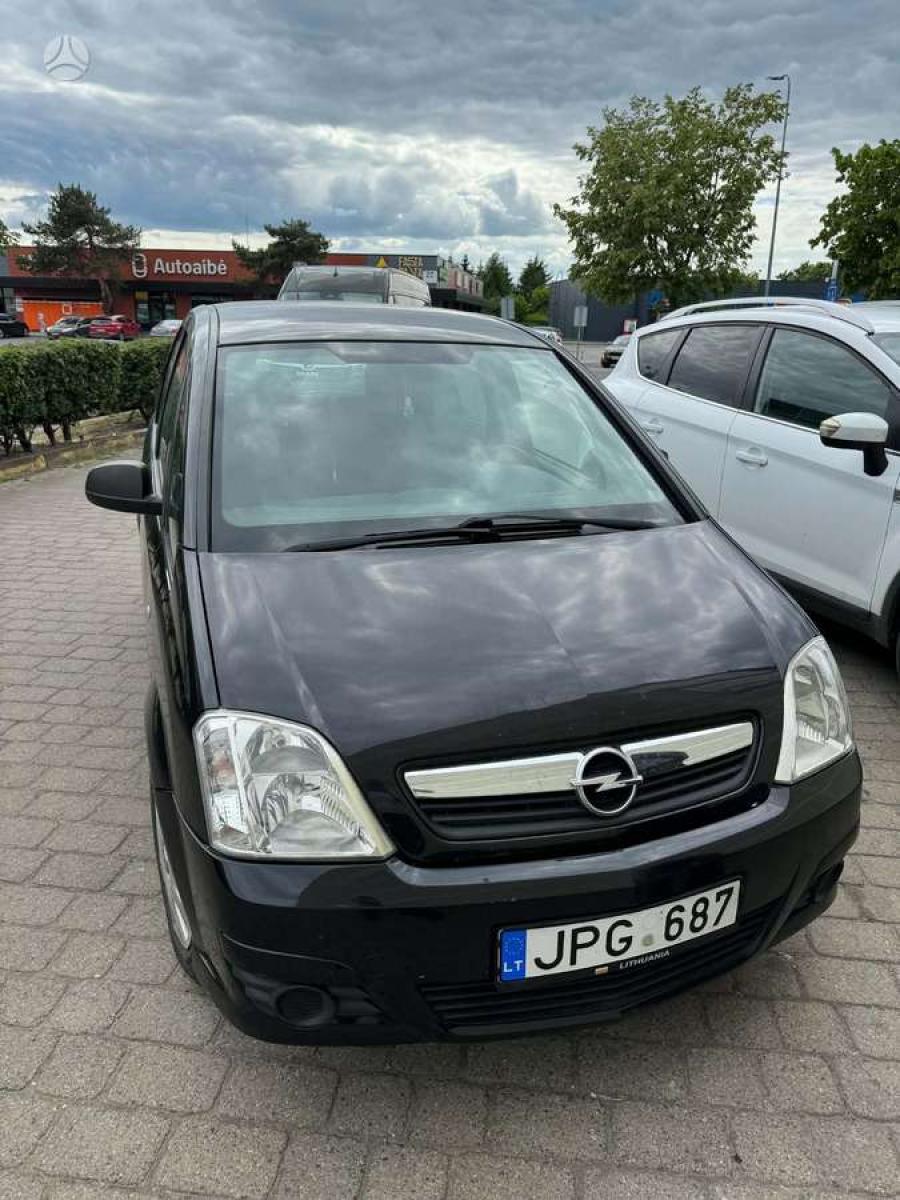 Black Opel Meriva 2010 in Taurage, with an engine capacity of 1.36 L and mileage of 234 thousand km for 2100 €, photo 1 on AUTOMOTO.COM.LV