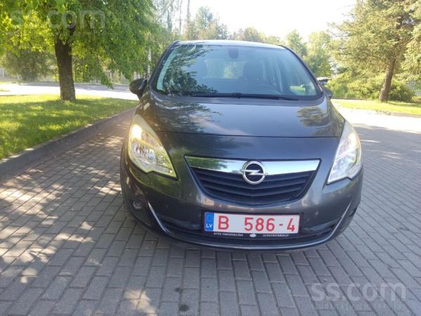 Melns Opel Meriva 2011 Ogre, ar dzinēja tilpumu 1.70 L un nobraukumu 0 tūkst. km par 3650 €, foto 3 vietnē AUTOMOTO.COM.LV