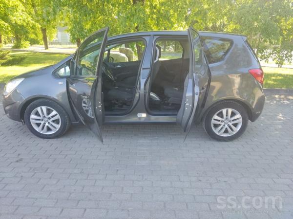 Melns Opel Meriva 2011 Ogre, ar dzinēja tilpumu 1.70 L un nobraukumu 0 tūkst. km par 3650 €, foto 6 vietnē AUTOMOTO.COM.LV
