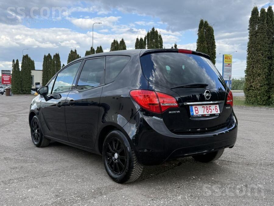 Black Opel Meriva 2011 in Liepaja, with an engine capacity of 1.40 L and mileage of 177 thousand km for 4600 €, photo 5 on AUTOMOTO.COM.LV