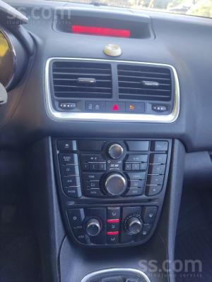 Black Opel Meriva 2011 in Ogre, with an engine capacity of 1.70 L and mileage of 0 thousand km for 3150 €, photo 13 on AUTOMOTO.COM.LV