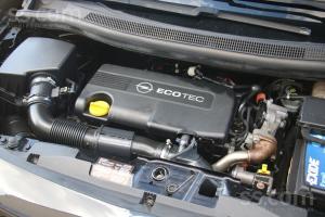 Black Opel Meriva 2011 in Tukums, with an engine capacity of 1.70 L and mileage of 266 thousand km for 4686 €, photo 27 on AUTOMOTO.COM.LV
