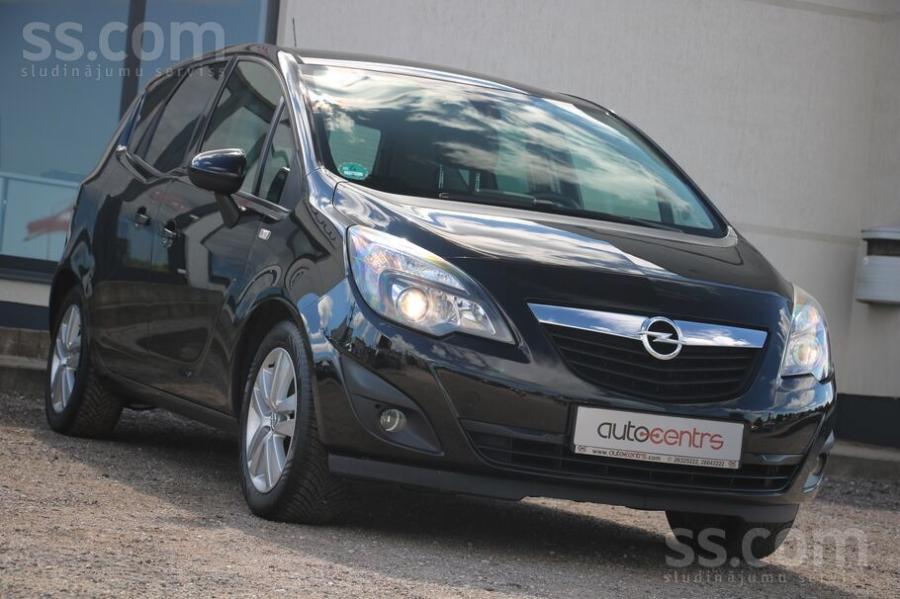 Black Opel Meriva 2011 in Tukums, with an engine capacity of 1.70 L and mileage of 266 thousand km for 4686 €, photo 32 on AUTOMOTO.COM.LV