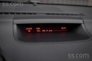 Black Opel Meriva 2011 in Talsi, with an engine capacity of 1.40 L and mileage of 132 thousand km for 5490 €, photo 21 on AUTOMOTO.COM.LV