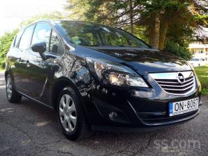 Black Opel Meriva 2011 in Cesis, with an engine capacity of 1.40 L and mileage of 194 thousand km for 4450 €, photo  on AUTOMOTO.COM.LV
