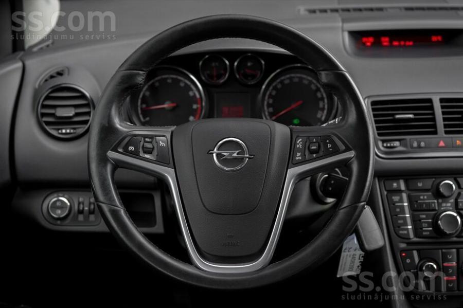 Melns Opel Meriva 2011 Tukums, ar dzinēja tilpumu 1.40 L un nobraukumu 132 tūkst. km par 5490 €, foto 18 vietnē AUTOMOTO.COM.LV