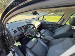 Black Opel Meriva 2011 in Ventspils, with an engine capacity of 1.70 L and mileage of 190 thousand km for 2990 €, photo 9 on AUTOMOTO.COM.LV