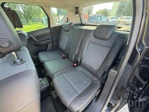 Black Opel Meriva 2011 in Ventspils, with an engine capacity of 1.70 L and mileage of 190 thousand km for 2990 €, photo 20 on AUTOMOTO.COM.LV