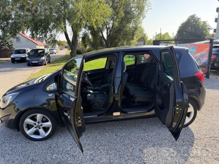 Black Opel Meriva 2011 in Ventspils, with an engine capacity of 1.70 L and mileage of 190 thousand km for 2990 €, photo 24 on AUTOMOTO.COM.LV
