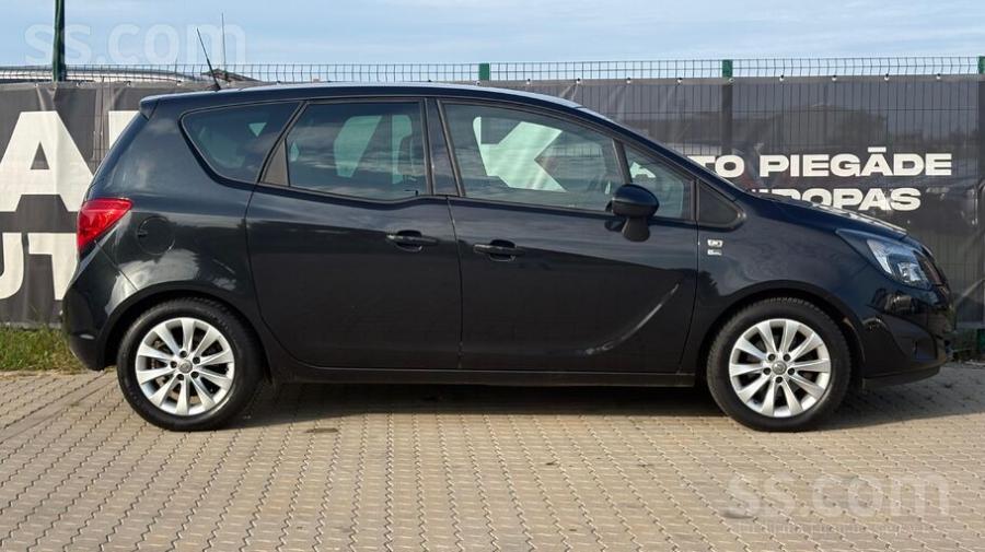 Melns Opel Meriva 2012 Liepāja, ar dzinēja tilpumu 1.40 L un nobraukumu 163 tūkst. km par 4450 €, foto 4 vietnē AUTOMOTO.COM.LV
