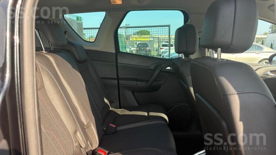 Melns Opel Meriva 2012 Liepāja, ar dzinēja tilpumu 1.40 L un nobraukumu 163 tūkst. km par 4450 €, foto 23 vietnē AUTOMOTO.COM.LV