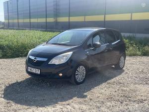 Melns Opel Meriva 2013 Panevēža, ar dzinēja tilpumu 1.36 L un nobraukumu 355 tūkst. km par 1750 €, foto  vietnē AUTOMOTO.COM.LV