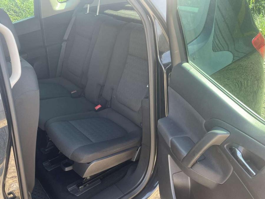 Black Opel Meriva 2013 in Panevezys, with an engine capacity of 1.36 L and mileage of 355 thousand km for 1750 €, photo 12 on AUTOMOTO.COM.LV