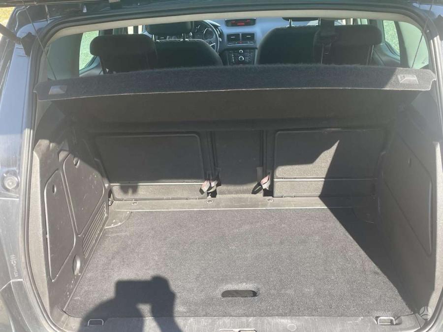Black Opel Meriva 2013 in Panevezys, with an engine capacity of 1.36 L and mileage of 355 thousand km for 1750 €, photo 14 on AUTOMOTO.COM.LV
