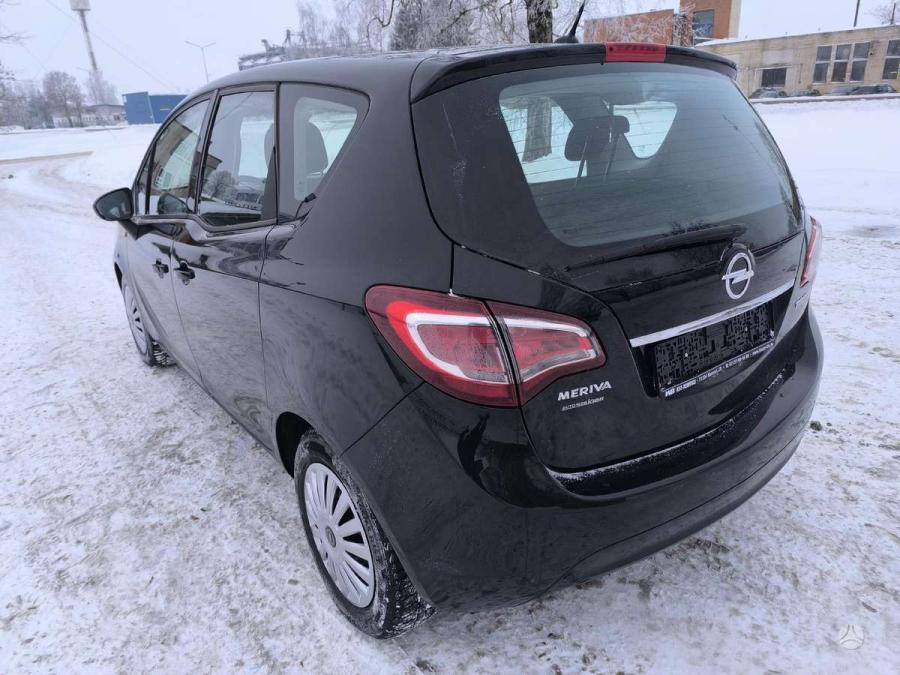 Black Opel Meriva 2014 in Joniskis, with an engine capacity of 1.40 L and mileage of 47 thousand km for 5350 €, photo 4 on AUTOMOTO.COM.LV