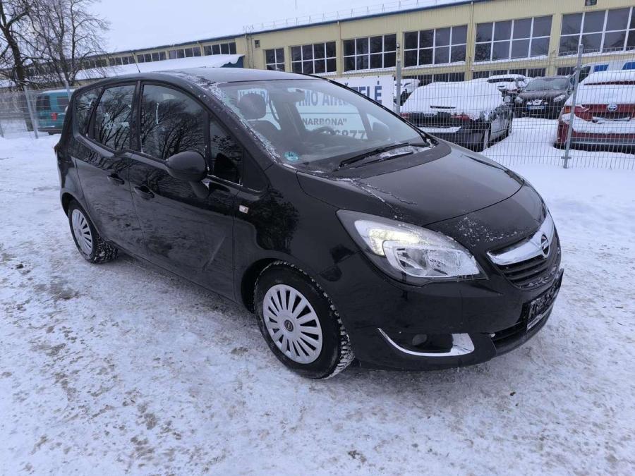 Black Opel Meriva 2014 in Joniskis, with an engine capacity of 1.40 L and mileage of 47 thousand km for 5350 €, photo 8 on AUTOMOTO.COM.LV