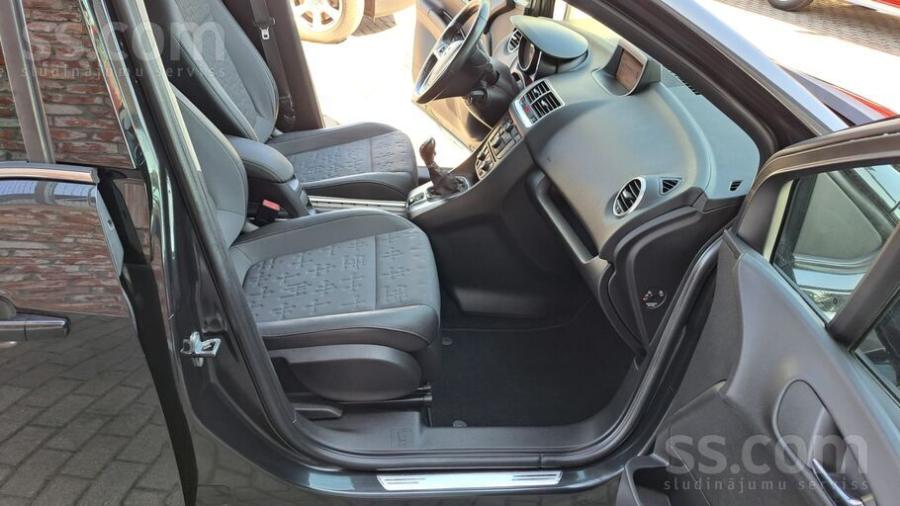 Melns Opel Meriva 2015 Talsi, ar dzinēja tilpumu 1.60 L un nobraukumu 211 tūkst. km par 6200 €, foto 13 vietnē AUTOMOTO.COM.LV