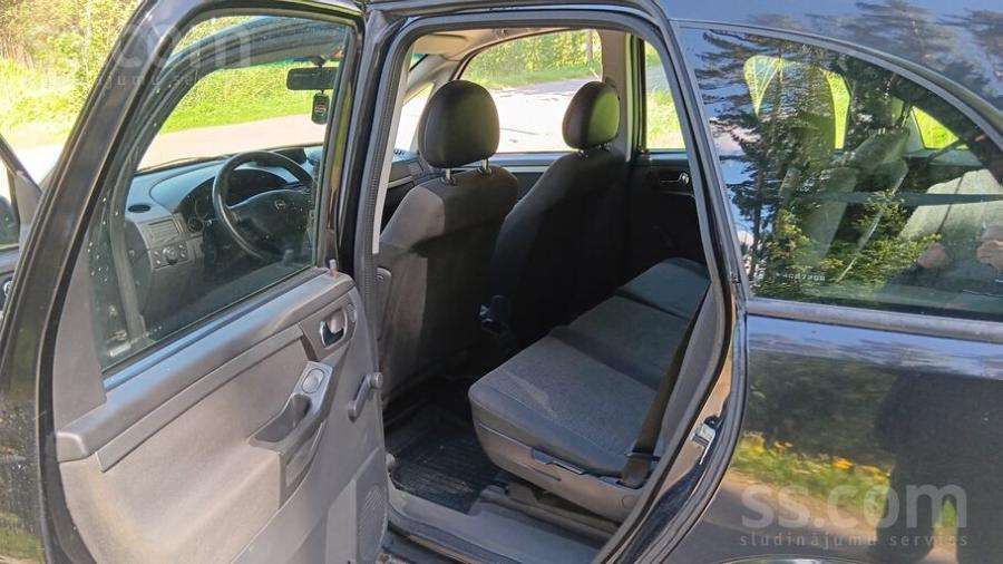 Melns Opel Meriva 2004 Jelgava, ar dzinēja tilpumu 1.70 L un nobraukumu 269 tūkst. km par 1350 €, foto 7 vietnē AUTOMOTO.COM.LV