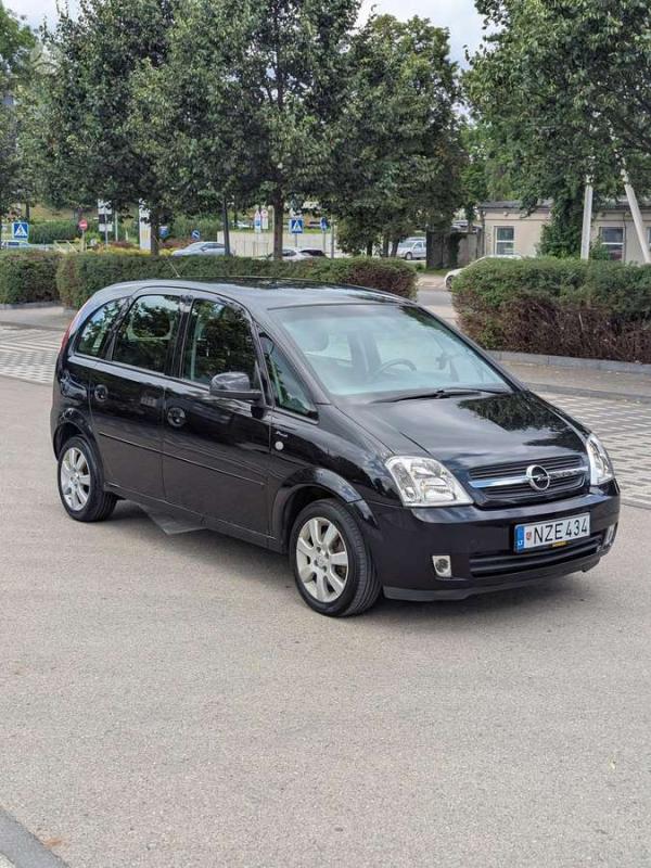 Melns Opel Meriva 2004 Viļņa, ar dzinēja tilpumu 1.60 L un nobraukumu 158 tūkst. km par 1100 €, foto 4 vietnē AUTOMOTO.COM.LV