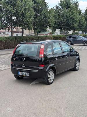 Black Opel Meriva 2004 in Vilnius, with an engine capacity of 1.60 L and mileage of 158 thousand km for 1100 €, photo 7 on AUTOMOTO.COM.LV