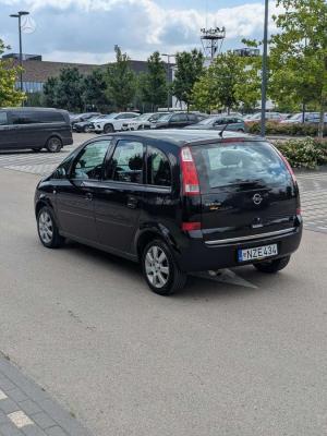 Black Opel Meriva 2004 in Vilnius, with an engine capacity of 1.60 L and mileage of 158 thousand km for 1100 €, photo 9 on AUTOMOTO.COM.LV