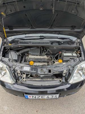 Black Opel Meriva 2004 in Vilnius, with an engine capacity of 1.60 L and mileage of 158 thousand km for 1100 €, photo 10 on AUTOMOTO.COM.LV