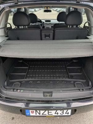 Black Opel Meriva 2004 in Vilnius, with an engine capacity of 1.60 L and mileage of 158 thousand km for 1100 €, photo 18 on AUTOMOTO.COM.LV