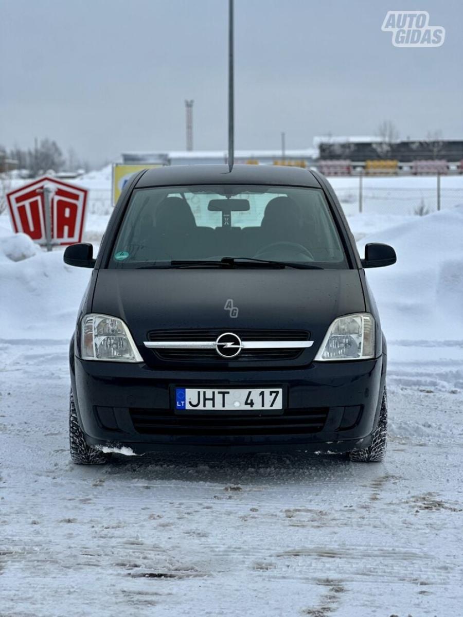 Black Opel Meriva 2005 in Kretinga, with an engine capacity of 1.60 L and mileage of 237 thousand km for 1550 €, photo 2 on AUTOMOTO.COM.LV