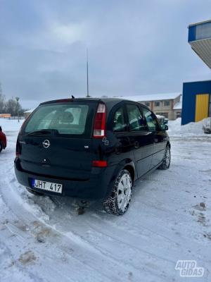Black Opel Meriva 2005 in Kretinga, with an engine capacity of 1.60 L and mileage of 237 thousand km for 1550 €, photo 8 on AUTOMOTO.COM.LV