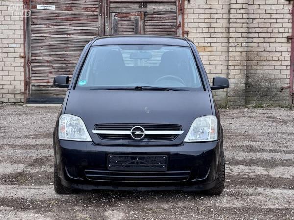 Black Opel Meriva 2005 in Kretinga, with an engine capacity of 1.60 L and mileage of 237 thousand km for 1850 €, photo 2 on AUTOMOTO.COM.LV