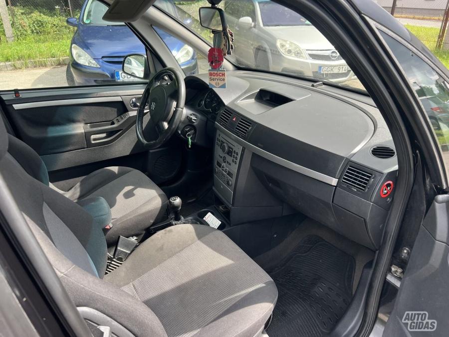 Black Opel Meriva 2005 in Siauliai, with an engine capacity of 1.70 L and mileage of 0 thousand km for 799 €, photo 13 on AUTOMOTO.COM.LV