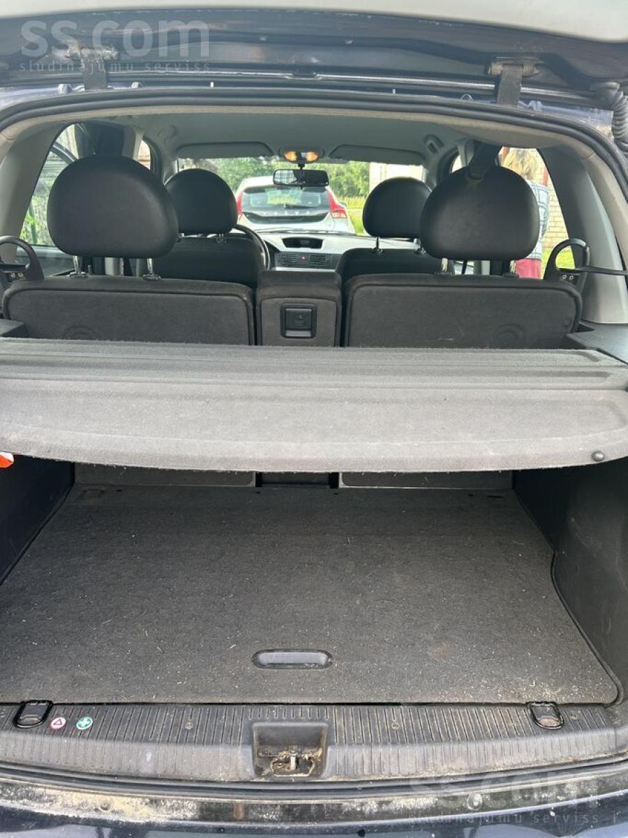 Melns Opel Meriva 2005 Daugavpils, ar dzinēja tilpumu 1.60 L un nobraukumu 323 tūkst. km par 800 €, foto 7 vietnē AUTOMOTO.COM.LV