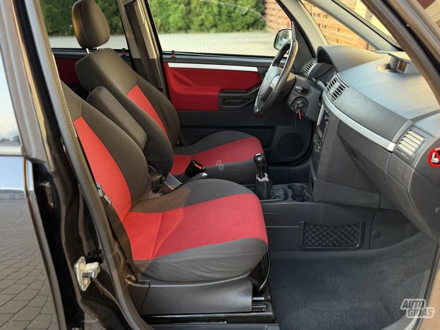 Melns Opel Meriva 2005 Kretinga, ar dzinēja tilpumu 1.60 L un nobraukumu 225 tūkst. km par 1999 €, foto 20 vietnē AUTOMOTO.COM.LV