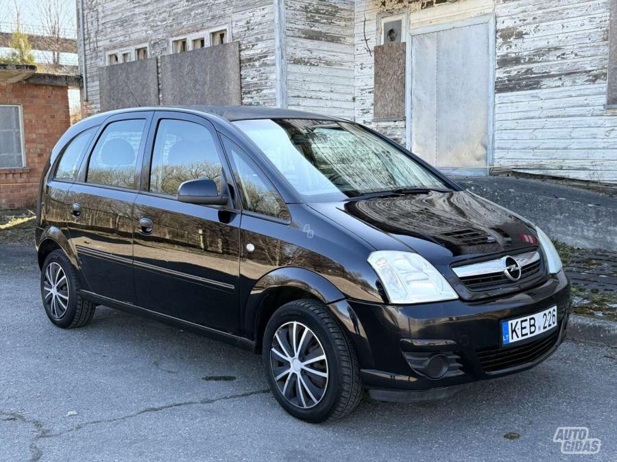 Black Opel Meriva 2006 in Silute, with an engine capacity of 1.70 L and mileage of 248 thousand km for 1100 €, photo 1 on AUTOMOTO.COM.LV