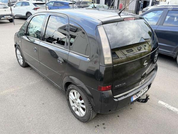 Черный Опель Мерива 2008 в Вильнюс, объемом двигателя 1.60 л и пробегом 2 тыс. км за 699 €, фото 2 на AUTOMOTO.COM.LV