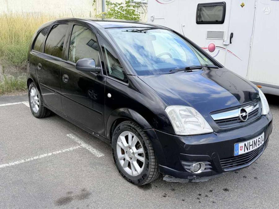 Melns Opel Meriva 2008 Viļņa, ar dzinēja tilpumu 1.60 L un nobraukumu 2 tūkst. km par 699 €, foto 5 vietnē AUTOMOTO.COM.LV