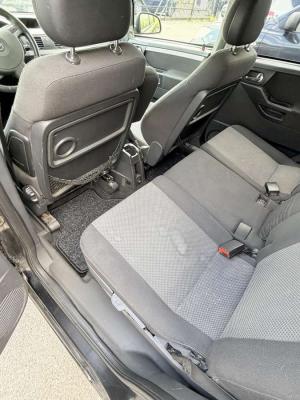 Melns Opel Meriva 2008 Viļņa, ar dzinēja tilpumu 1.60 L un nobraukumu 2 tūkst. km par 699 €, foto 7 vietnē AUTOMOTO.COM.LV