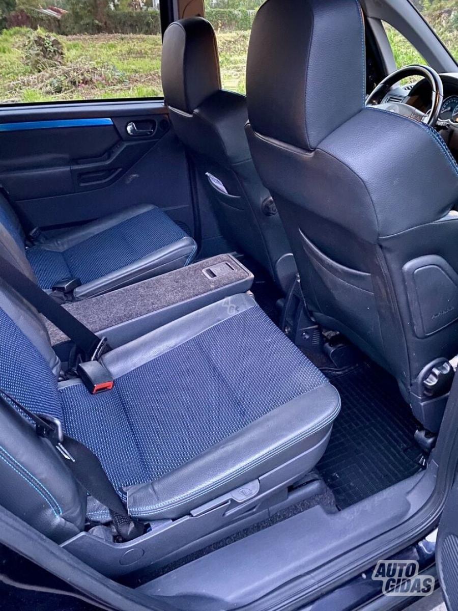 Melns Opel Meriva 2009 Viļņa, ar dzinēja tilpumu 1.60 L un nobraukumu 239 tūkst. km par 3300 €, foto 13 vietnē AUTOMOTO.COM.LV