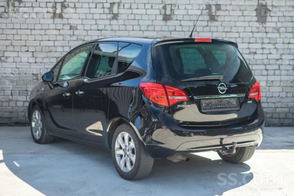 Melns Opel Meriva 2010 Liepāja, ar dzinēja tilpumu 1.70 L un nobraukumu 251 tūkst. km par 3500 €, foto 5 vietnē AUTOMOTO.COM.LV