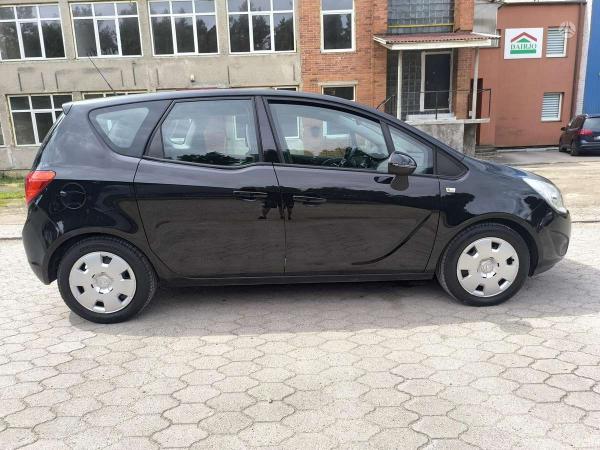 Melns Opel Meriva 2010 Radviliškis, ar dzinēja tilpumu 1.40 L un nobraukumu 175 tūkst. km par 3950 €, foto 5 vietnē AUTOMOTO.COM.LV