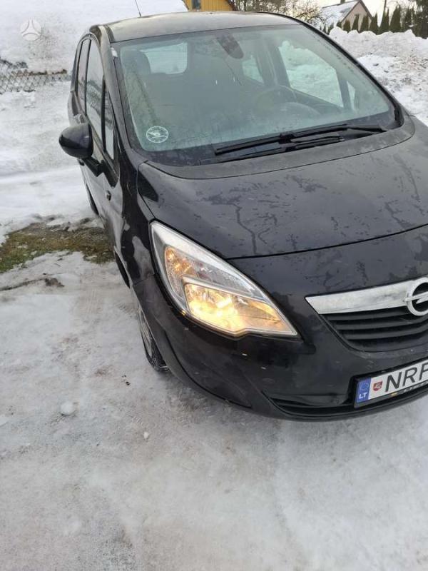Melns Opel Meriva 2011 Telšiai, ar dzinēja tilpumu 1.25 L un nobraukumu 190 tūkst. km par 2850 €, foto 2 vietnē AUTOMOTO.COM.LV