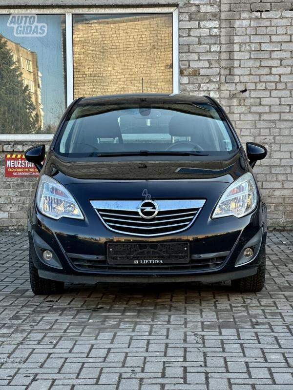 Black Opel Meriva 2011 in Kretinga, with an engine capacity of 1.30 L and mileage of 243 thousand km for 3999 €, photo 2 on AUTOMOTO.COM.LV